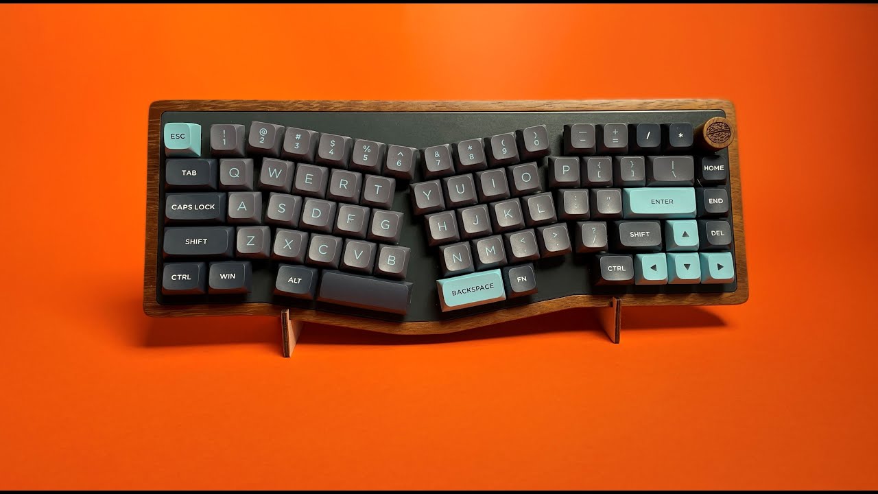 Tvrd Rad - Dragan Topic - Unboxing i recenzija prve domaće mehaničke ...